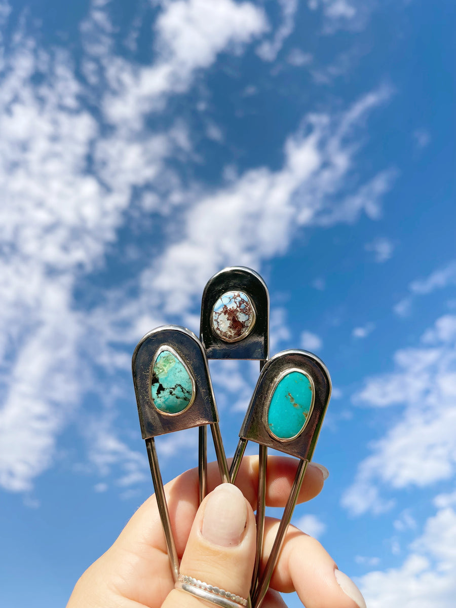 Jumbo Safety Pin Keychains – SilverSaxum